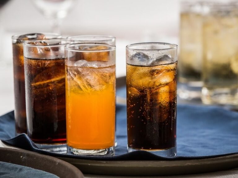 Frisdrank met prik langer bwaren